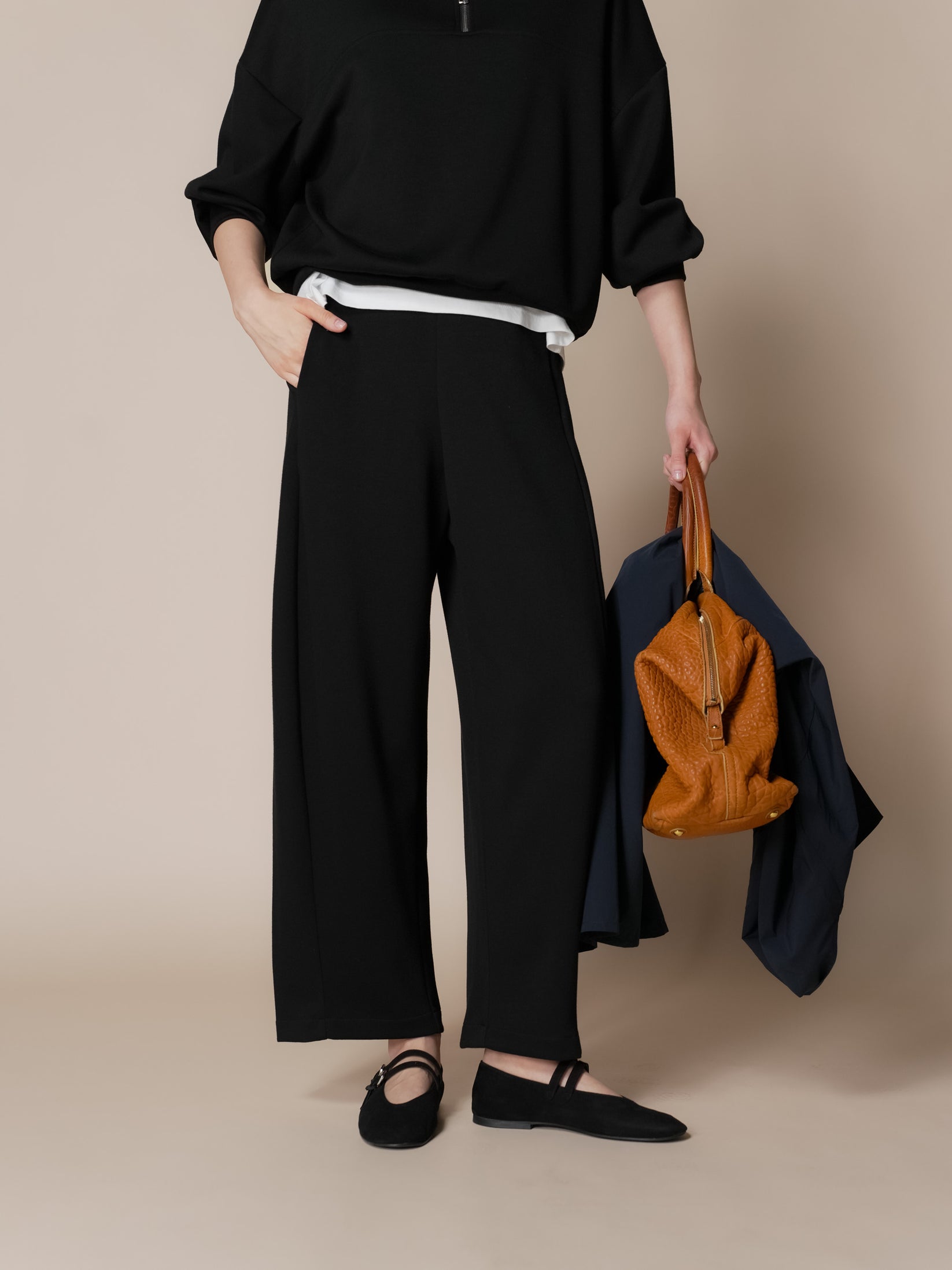 Trunk Barrel Pants – AER-PH