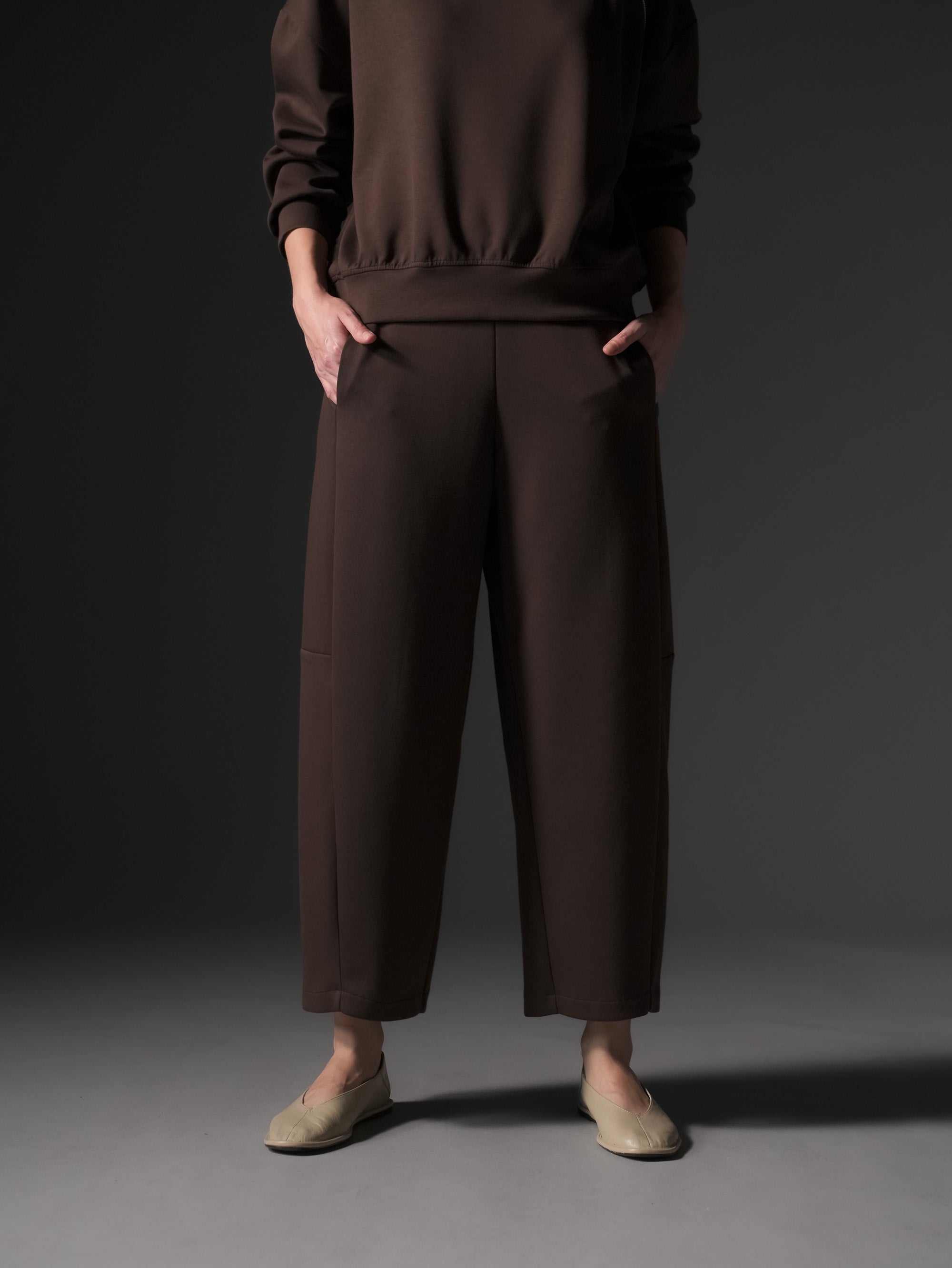 Trunk Barrel Pants – AER-PH